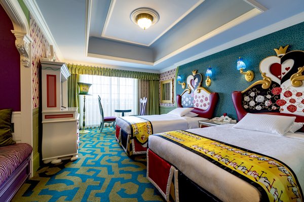 ディズニーランドホテル、今めっちゃ空室出てるよ！！7月とか部屋によってはほぼ毎日予約取れる！ ランド目の前、一度は泊まりたい憧れホテル 眺望 ...