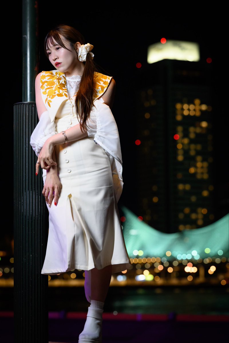 白川ゆなさん @peachu_yuna 『どんな未来も受け入れる 君がそこにいれば』 #ポートレート https://t.co/kraQgn37uD
