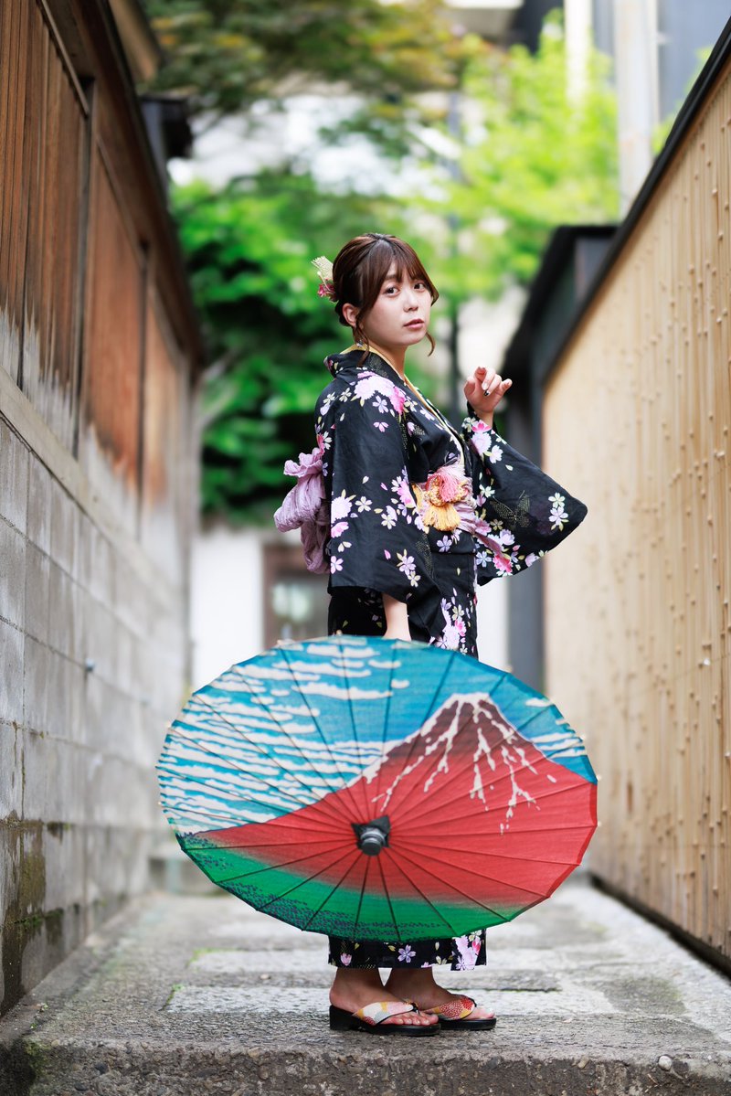 楽しい一日を。 Model: 吉田みれい Photographer: 遊人(ゆーじん) #ファインダー越しの私たちの世界 #ポートレート