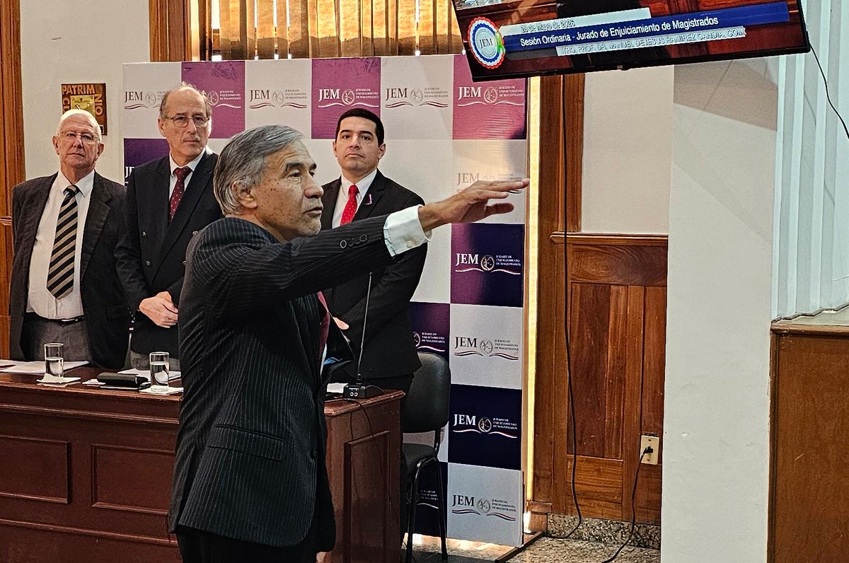 ⚖️ Juramento del ministro, Prof. Dr. Manuel Dejesus Ramírez Candía ...