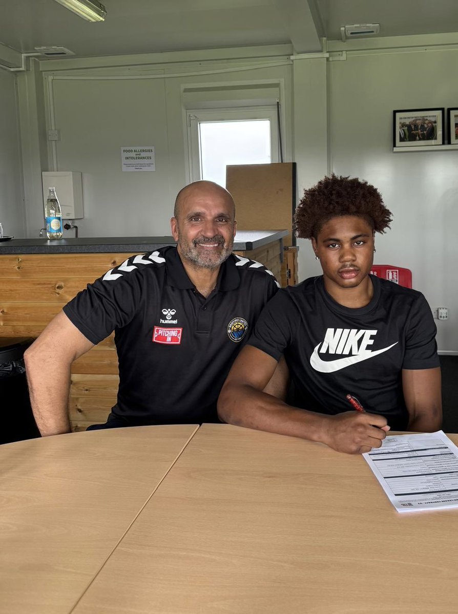 ️ 𝐃𝐚𝐦𝐞𝐞𝐫 𝐬𝐢𝐠𝐧𝐬 𝐧𝐞𝐰 𝐝𝐞𝐚𝐥! Basford United Manager Martin Carruthers is ...