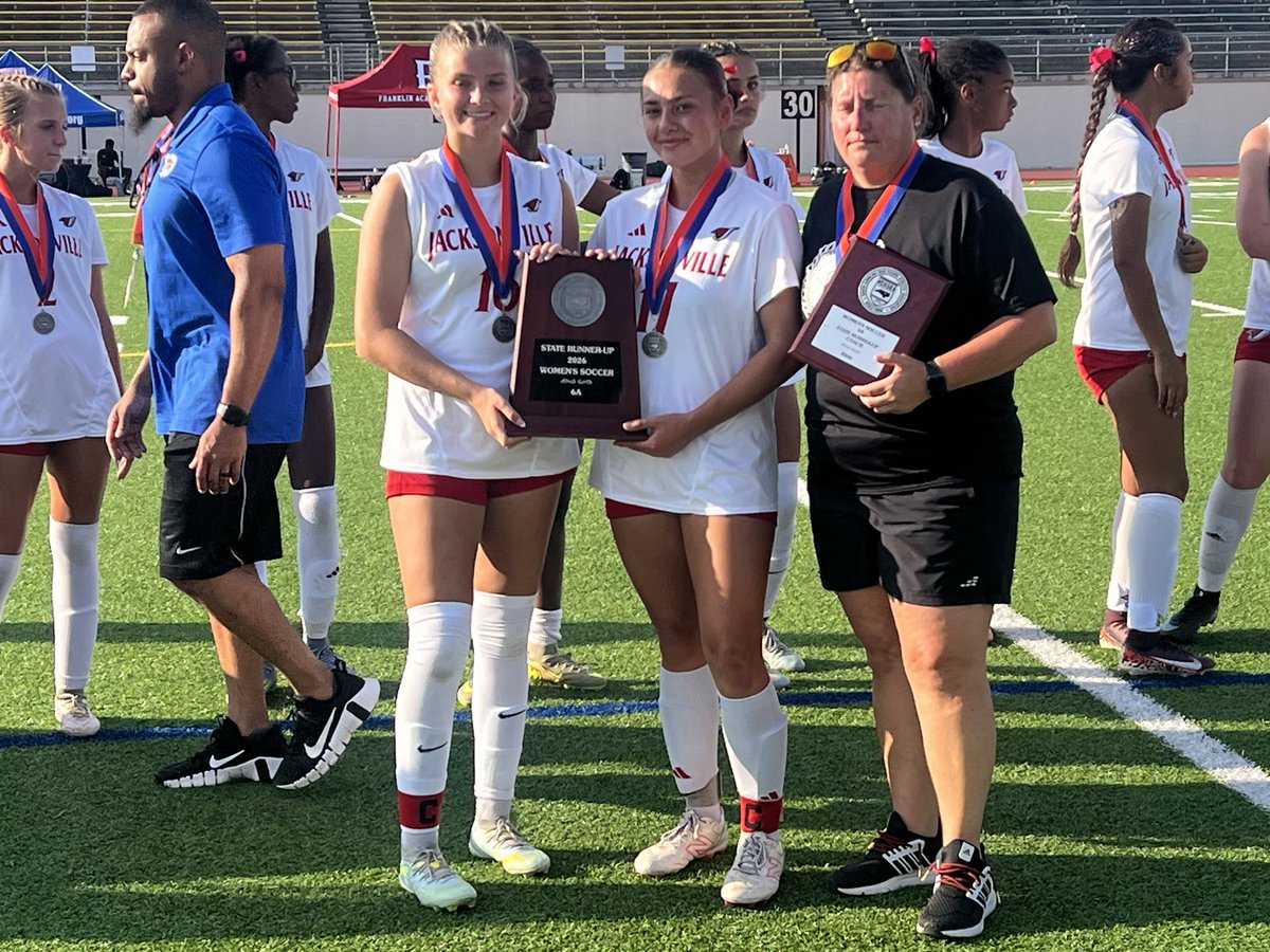Jacksonville’s Riley Morrow, Caidy Nelson & Coach Amanda Pelch accept ...