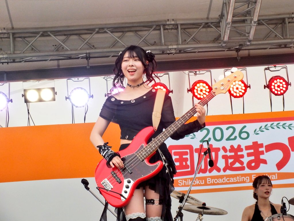 音ちゃん フェス だよ #きみとバンド https://t.co/HOsthwnS3i
