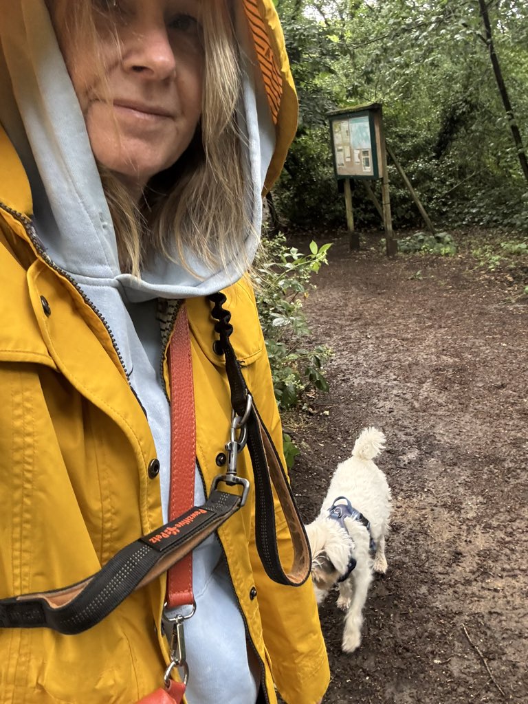 Normal British summer dog walking attire resumed. https://t.co/Z8XXFfuhoq