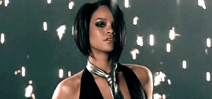 Only female songs that reached #1 on Billboard Hot 100 in the 2000s ...
