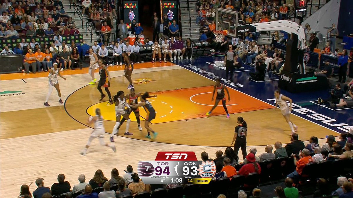Mabrey ties WNBA 3-point record in Tempo's comeback win over Sun