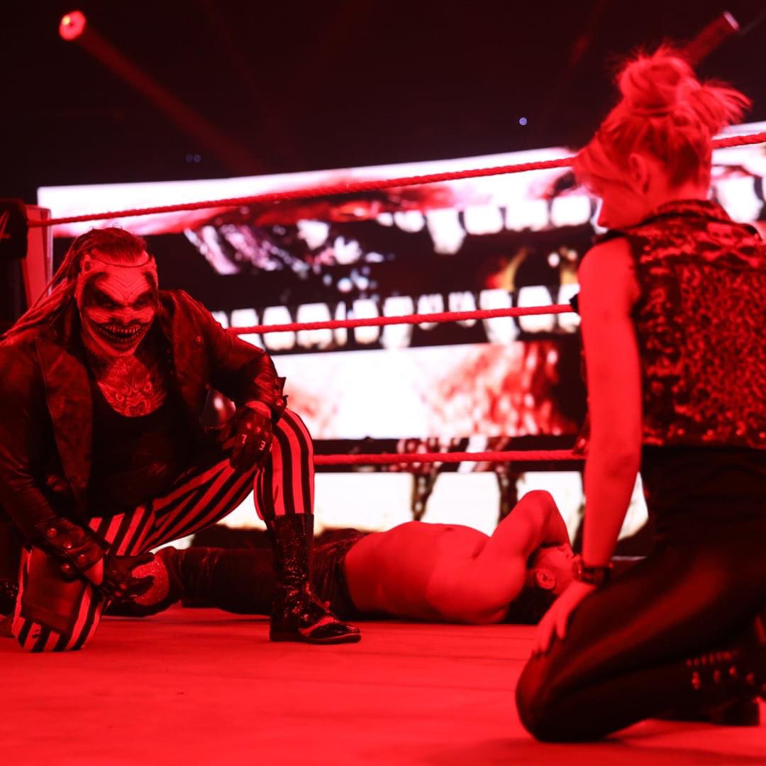 RT @SOAismyReligion: HE met HIS co pilot in life 😈⭕️ #BrayWyatt # ...