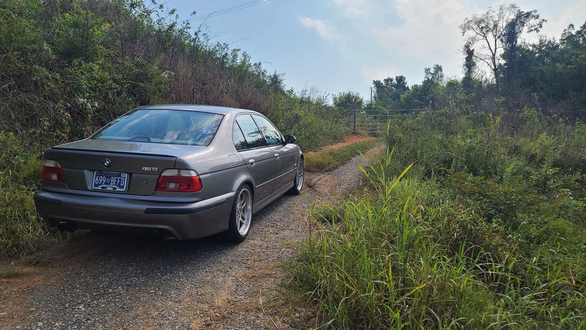 2003 BMW M5 with 353,001 miles (568,100 km) on the clock. Original ...