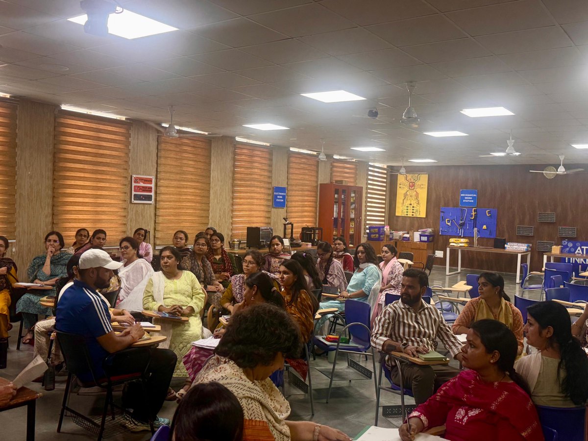📚 Classroom Management Workshop at Navy Children School Delhi 👩‍🏫 As ...
