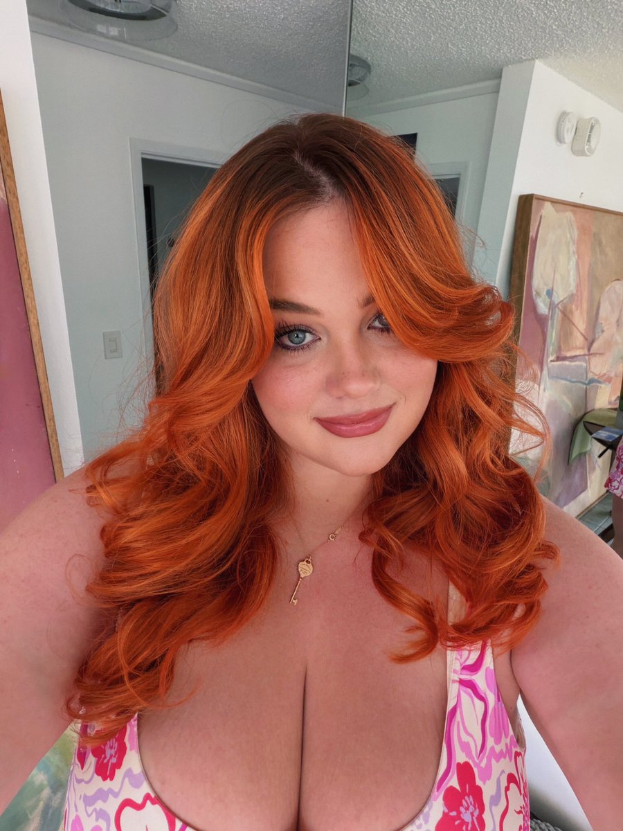 Chubby Redheads Are More Fun Period 9613