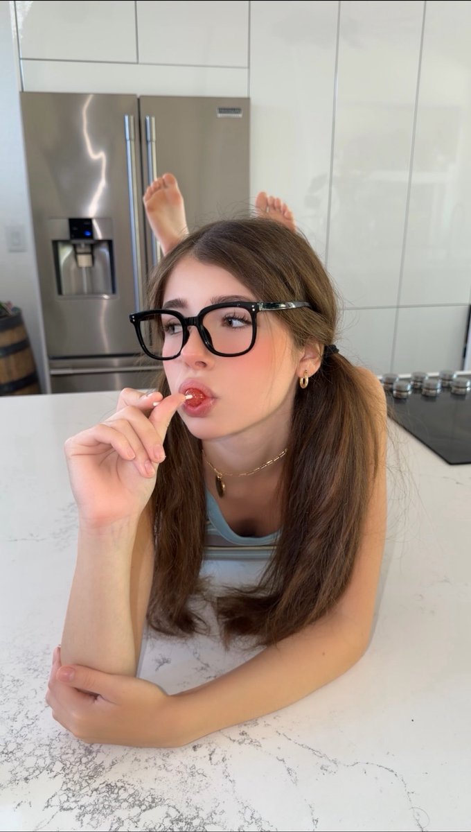 Vivylue 💙🤍💙 Vivylue Posts X