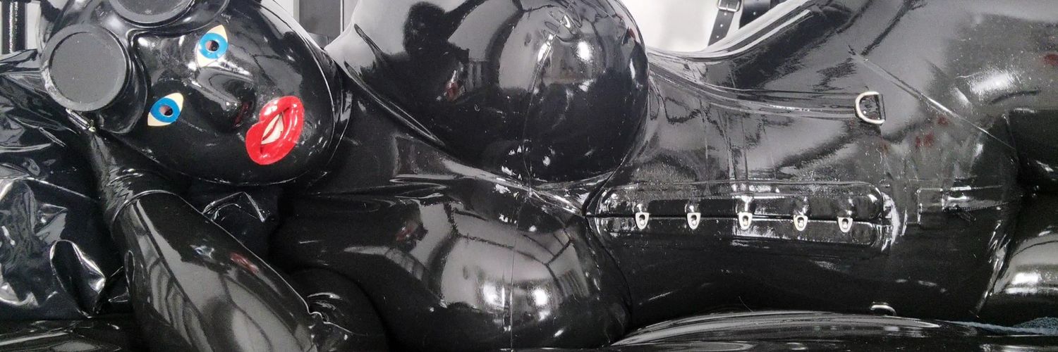 Rubberdoll Emma Lee 💜 (@rubberdollemma) / Posts / X