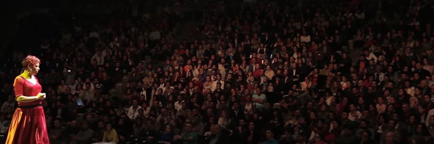 LIVECOUNTS.XYZ - Twitter Live Follower Count For Zeynep Esmeray Özadikti !⚡