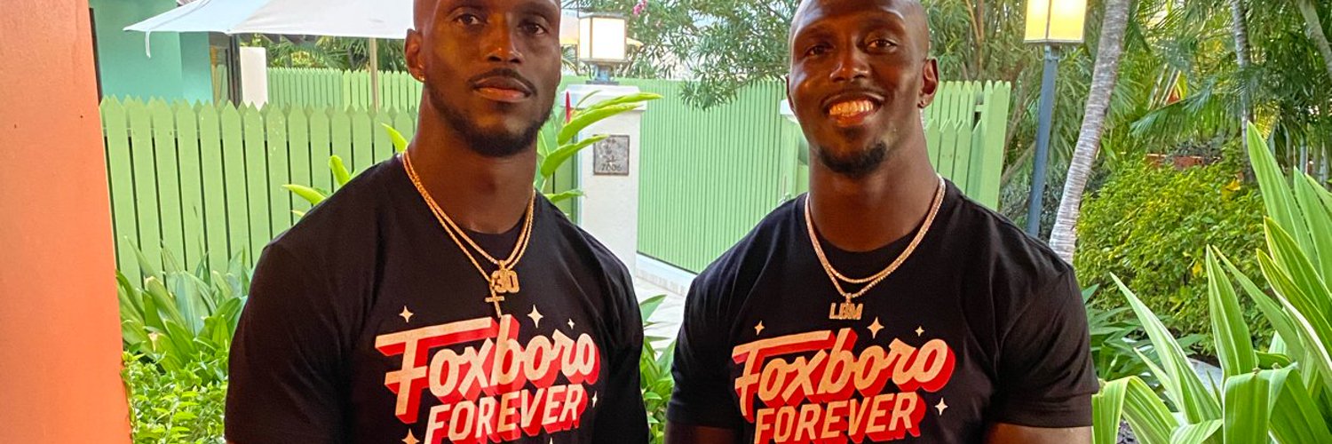 Devin&Jason McCourty (@McCourtyTwins) / Twitter Devin&Jason McCourty (@McCourtyTwins) / Twitter