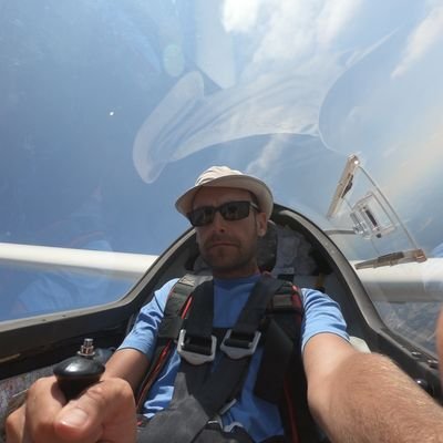 XKCD Comic on Twitter: "Wing Lift https://t.co/vyGUlaTvYu https://t.co/mih8BAmLWN https://t.co ...