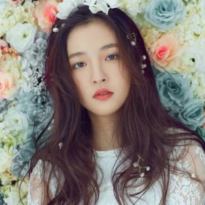 wu qian 吴倩 on Twitter: "Wu Qian’s weibo update - “Come, change up your wallpaper” #吴倩 #wuqian # ...