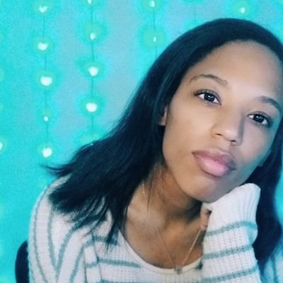 Dani Lynn on Twitter: "@glitterwitchxo , @heyxennia and I had SUCH a good time tonight 🤗…