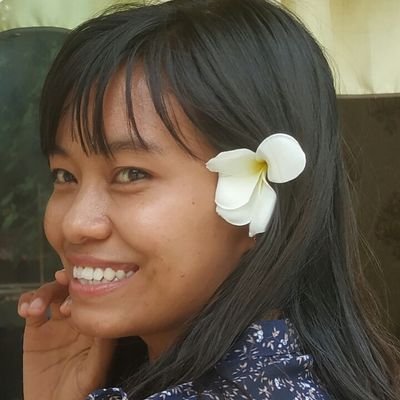 Zin Nwe Lay (မယ်ကြွေ) (@ZinNweLay2) | Twitter