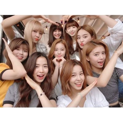 anan on Twitter: "【#anan 2339号 #スペシャルエディション表紙 解禁】 #NiziU の皆さんが3/8発売 #anan表紙 に初登場！ #愛らしさ炸裂 の ...