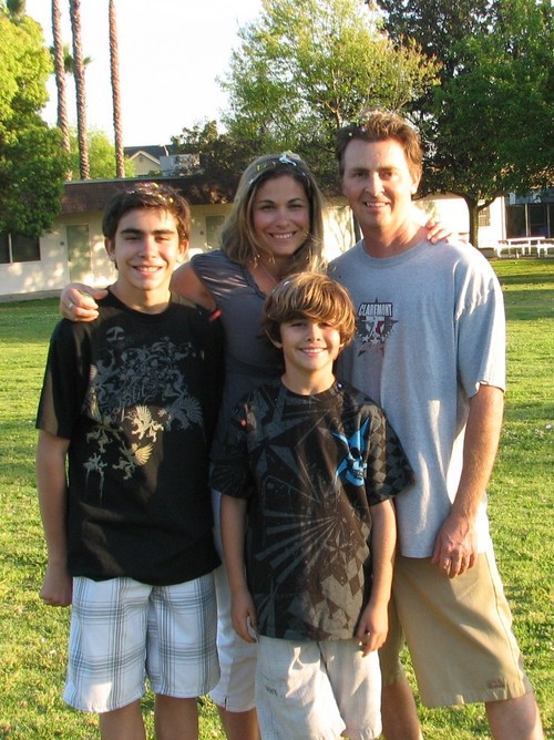 Maria DeVore (@maria_devore) | Twitter