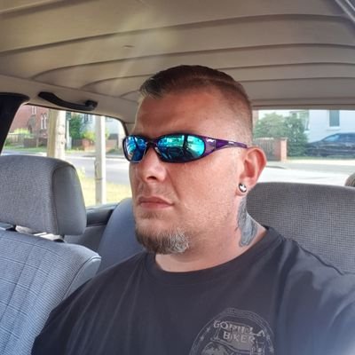 Lucca King clit (Maria greluda) on Twitter: "https://t.co/L6XimTRi5t" / Twitter