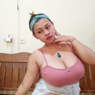 𝐈𝐦𝐚 𝐲𝐮𝐧𝐢𝐭𝐚 𝐝𝐞𝐰𝐢 on Twitter: "Si ceweknya sange parah... Gk ada bulu nya ni boss.. 😁😂 https://t ...