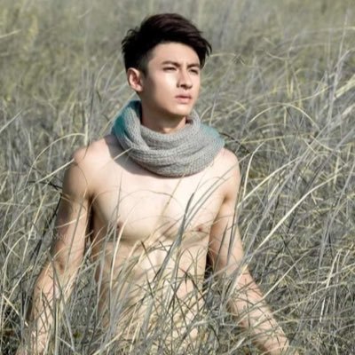 Naung Gyi on Twitter: "တွေ့ချင်ပါသေး ဒီလို စုပ်ပေးမယ့် သူလေး မှုတ်တာနဲ့တင် တစ်ချီ https://t.co ...