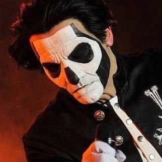 Papa Emeritus 3