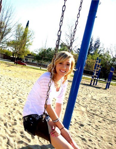 Kylie Nicole Kylieisboss Twitter
