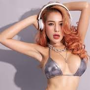 Bokep Bigo Live Hot Di sepongin sama Renee (@ReneeWi70102999) / Twitter