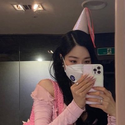 Momo111 (@momo112594) / Twitter