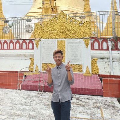 Naung Gyi on Twitter: "တွေ့ချင်ပါသေး ဒီလို စုပ်ပေးမယ့် သူလေး မှုတ်တာနဲ့တင် တစ်ချီ https://t.co ...