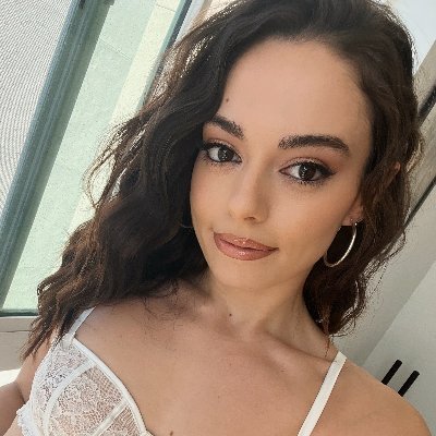 Sophia Burns on Twitter: "Just sold! friday night fisting with Dana Vespoli https://t.co ...