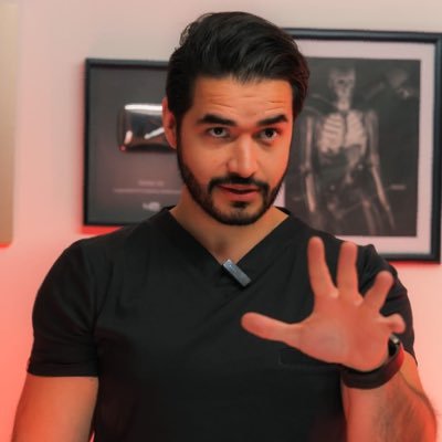 👁Doctor Vic 🐐 on Twitter: "Hay algo en el esófago que debería estar en el fondo Del Mar. https ...