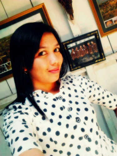 ratna_atna (@ratna_atna2) | Twitter