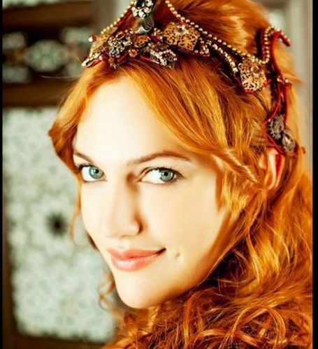 Meryem Uzerli (@MeryemTRuzerli) | Twitter