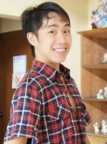 Tweets with replies by John Carlo Ramirez (@CarloJhnRamirez) | Twitter