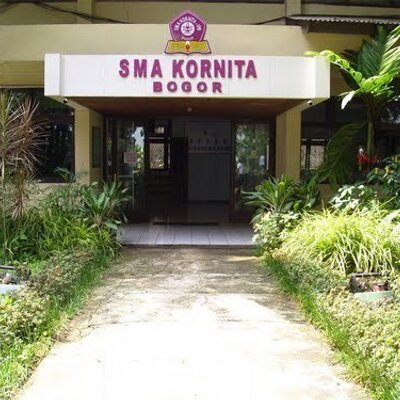 OSIS SMA KORNITA IPB on Twitter: "#Info28 besok kelasnya di gedung sebrang. Kls berapa kaliannya ...