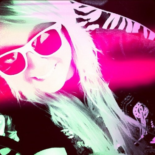 CHEECH_98 † (@chiara98) | Twitter