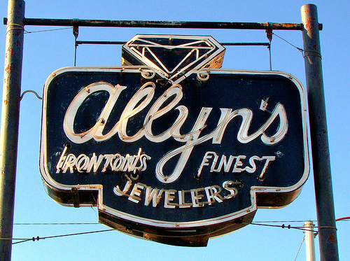 Allyns Jewelers (@AllynsJewelers) | Twitter