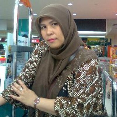 Erni Yusnita (@E5Y7) / Twitter
