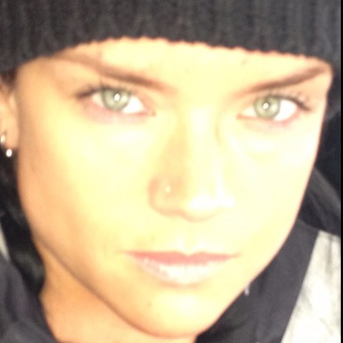 Sheena T Kaine on Twitter: "my news feed is gettin blown up wit the new banger from ...