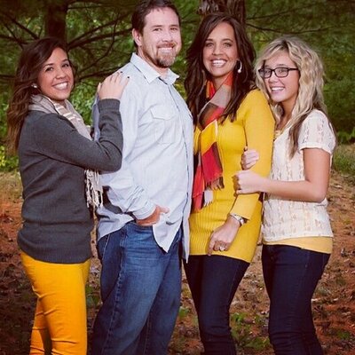 Lisa Marcum Facebook, Instagram & Twitter on PeekYou