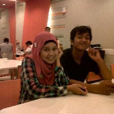 Yusriah on Twitter: "Ian @Emha_ComatiC, Arial @missindahh, Safran @Anhychankcaem ahh,, si Riani ...