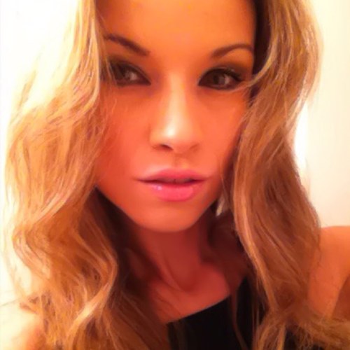 Tweets With Replies By Kayleigh Elizabeth Kayleigh Model Twitter