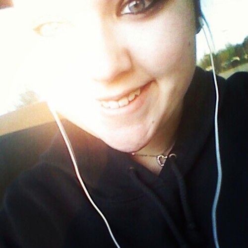 Samantha Vansky (@Samanthapiage) | Twitter