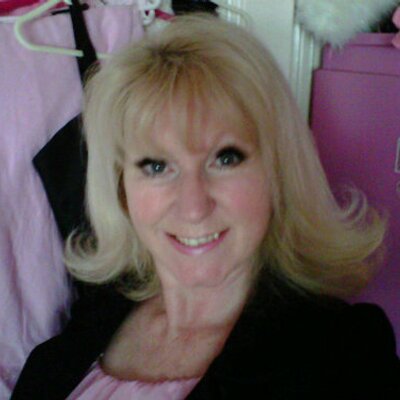 Christine Marks's Instagram, Twitter & Facebook on IDCrawl