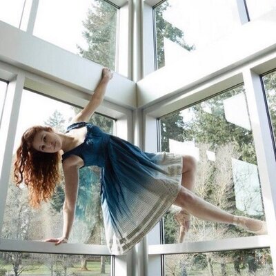 Emily Abramson on Twitter: "Why don't vacuums have a magnet strip to catch bobby pins before ...