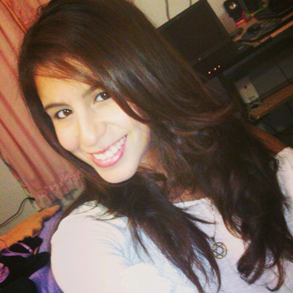 Angelica Lara (@AngeeLara) | Twitter