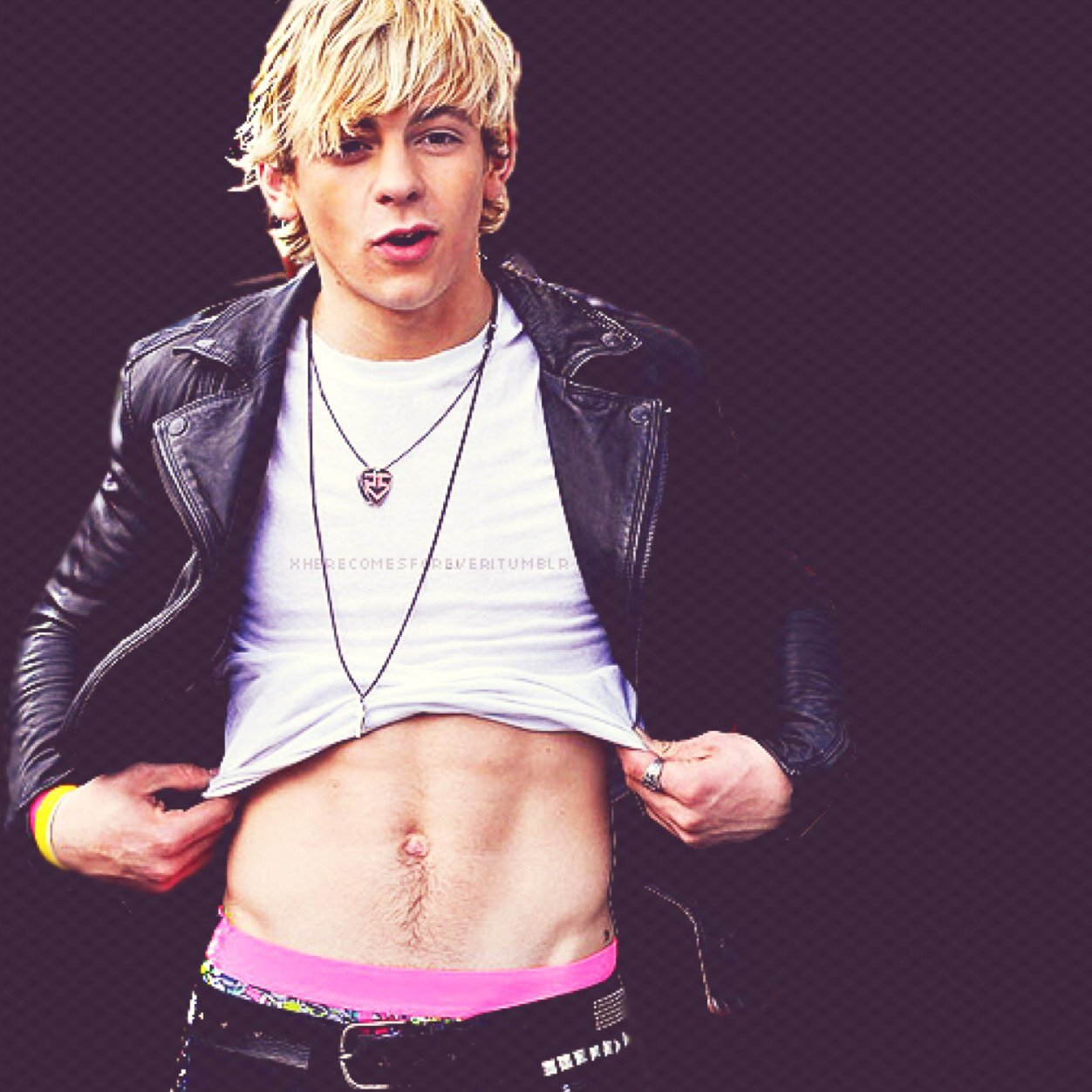 Ross Lynch Is Sexy On Twitter Merry Rossmas